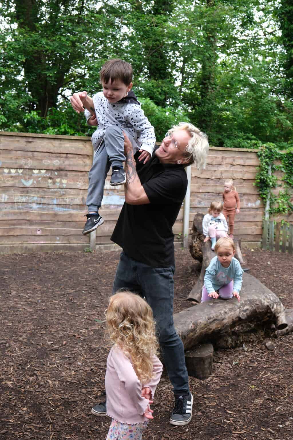 Parentzone app - Stay Updated With Your Nursery - Thrive Childcare